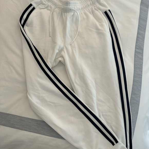 adidas | Pants & Jumpsuits | Brand New White Adidas Joggers With Black ...